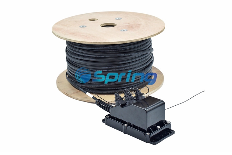 Multiport Splitter Terminal With SuperTap Single-Tube Cable Jumpers ...