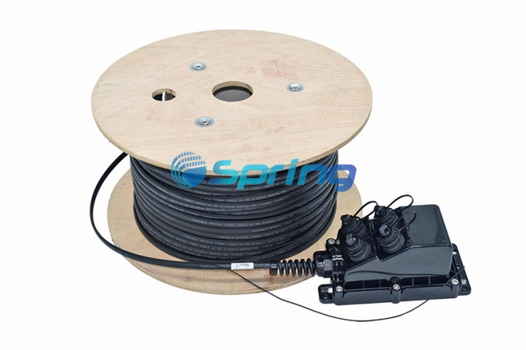 Multiport Splitter Terminal With SuperTap Single-Tube Cable Jumpers ...